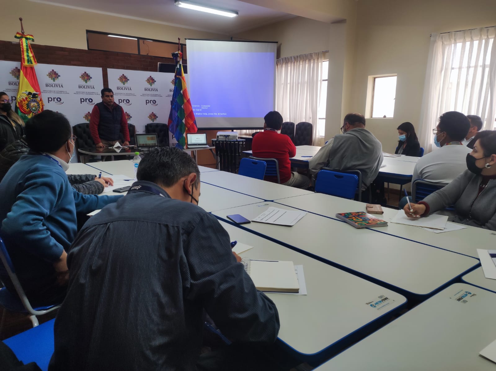 LA PAZ || TALLER DE SOCIALIZACION A ENTIDADES DE LA “PLATAFORMA DE COMERCIO ELECTRONICO DEL ...