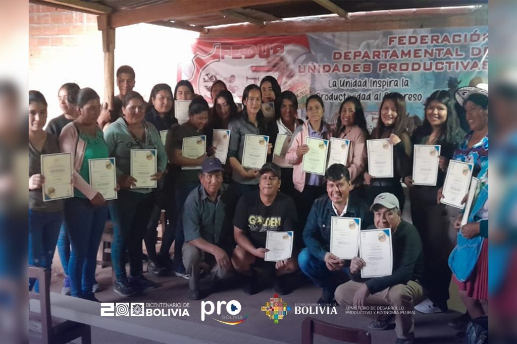 Pro-Bolivia entrega certificados a Unidades Productivas que fueron ...